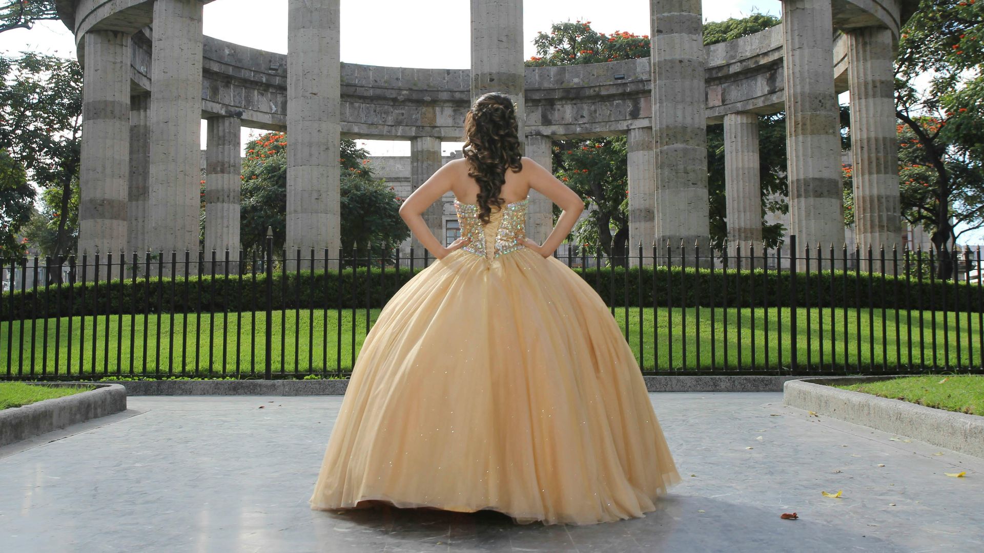 The 20 Worst Color Combinations That Always Clash - SheFashionable