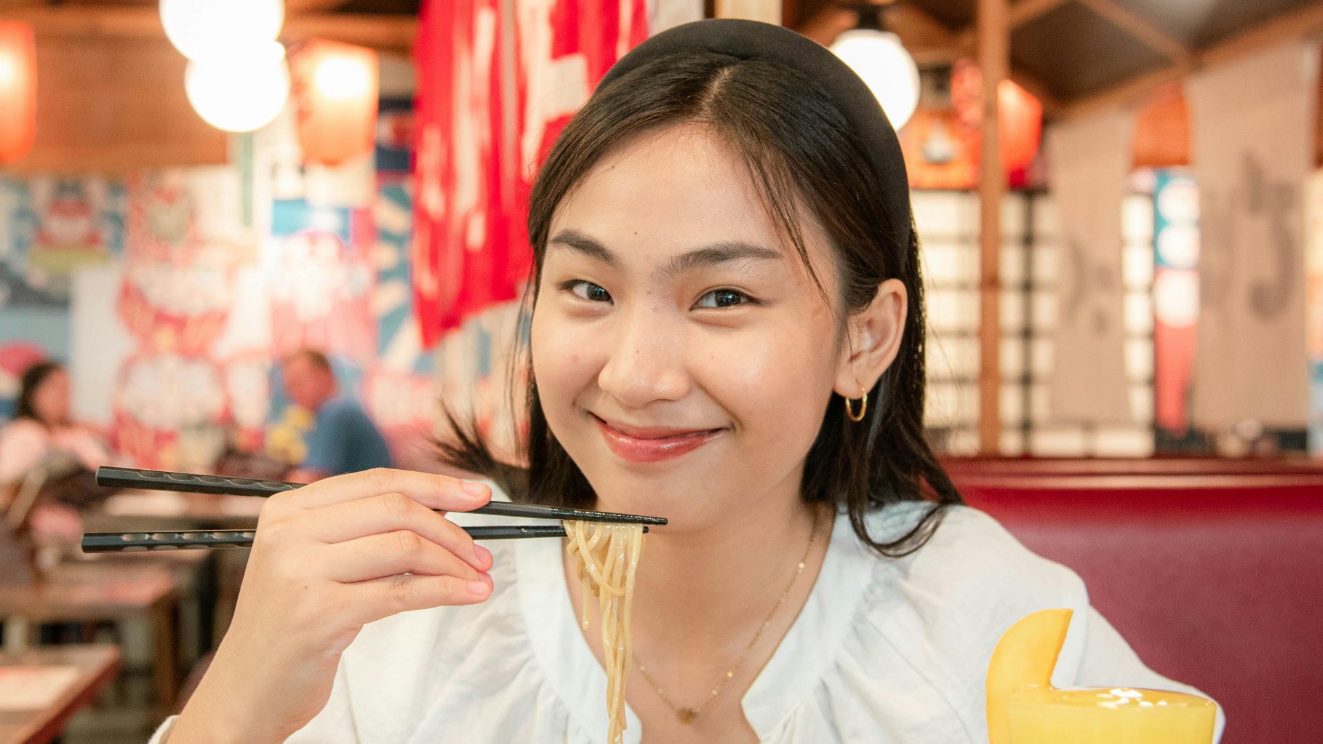 10 Surprising Things That Dry Out Your Lips & 10 Remedies To Help ...